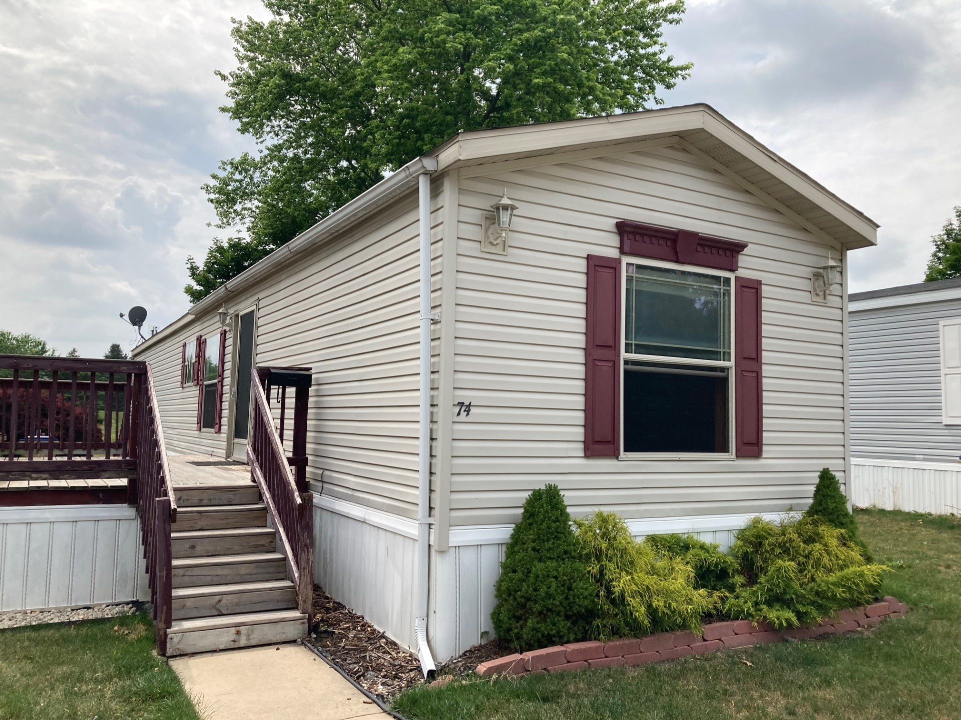 Manufactured & Mobile Home Park in Pleasant Prairie | City View